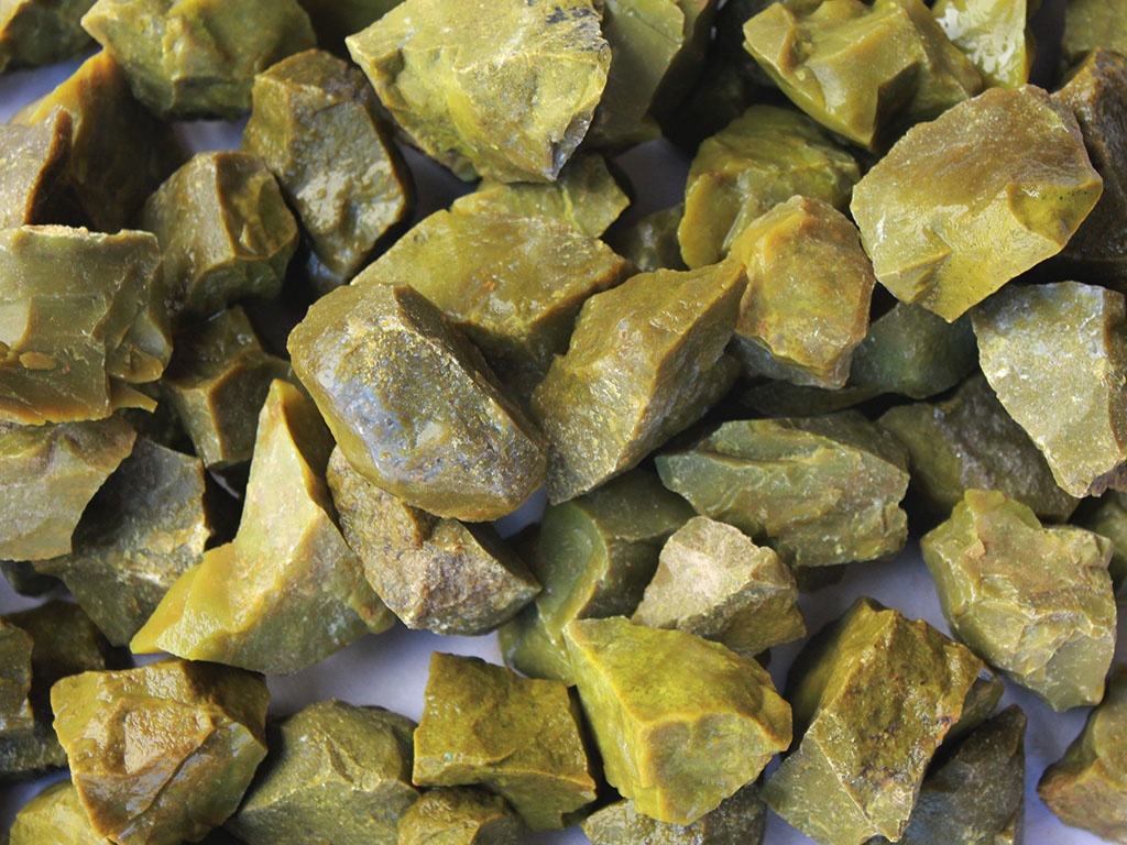 Green Opal Gem D?cor Rough