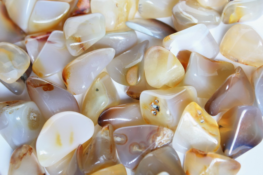 30-45 mm Multi-Colored Agate Tumbled Stones